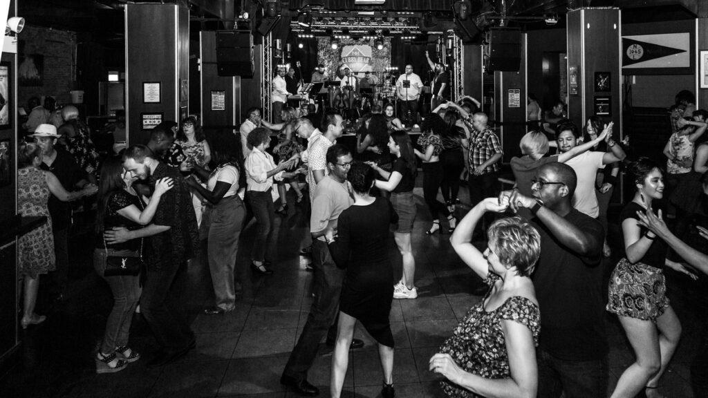 Latin Dance Events in Chicago